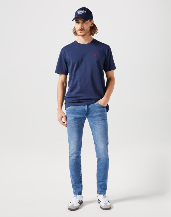 Sign Off Tee in Navy - WRANGLER Schweiz
