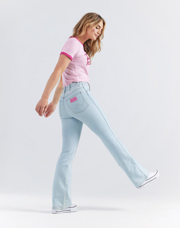 Wrangler X Barbie™ - Westward in Ken Blue | Wrangler Schweiz - WRANGLER ...
